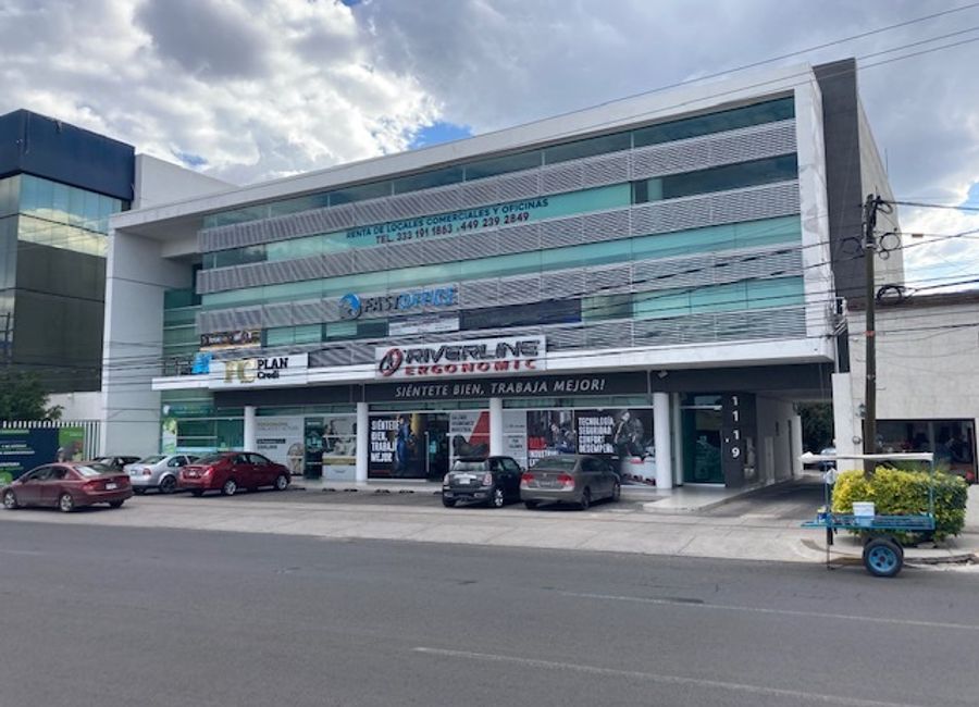 RENTA DE OFICINAS DESDE 99 hasta 576 M2 BLVD JOSE MARIA CHAVEZ ...