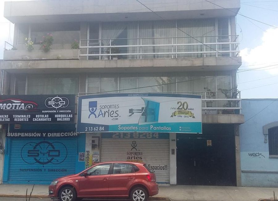 VENTA DE EDIFICIO CÉNTRICO EN LA COLONIA REFORMA Y FNM EN TOLUCA | Lamudi.com.mx
