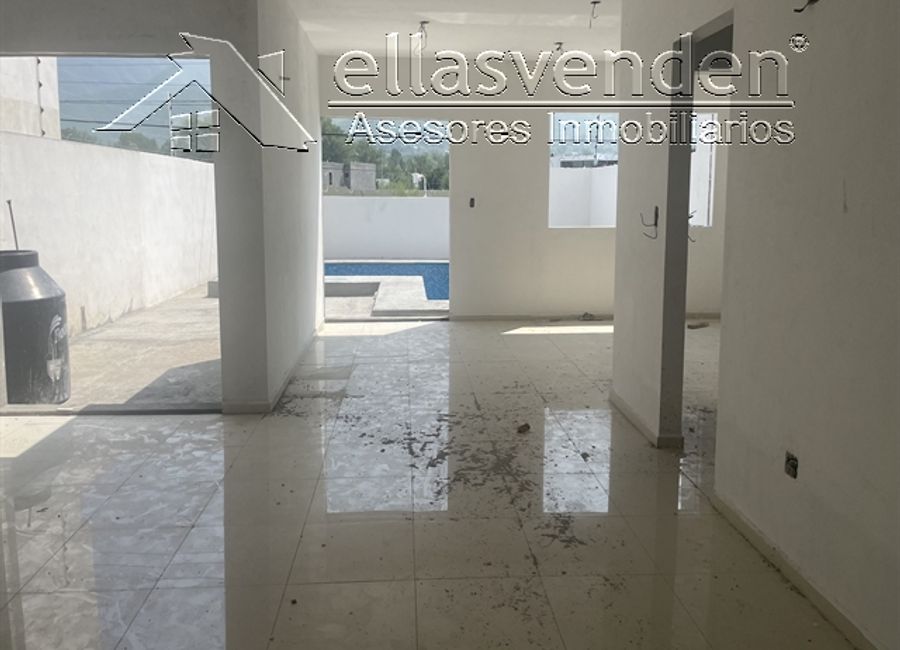 PRO5350 Casas en Venta, Amorada en Santiago | Lamudi.com.mx