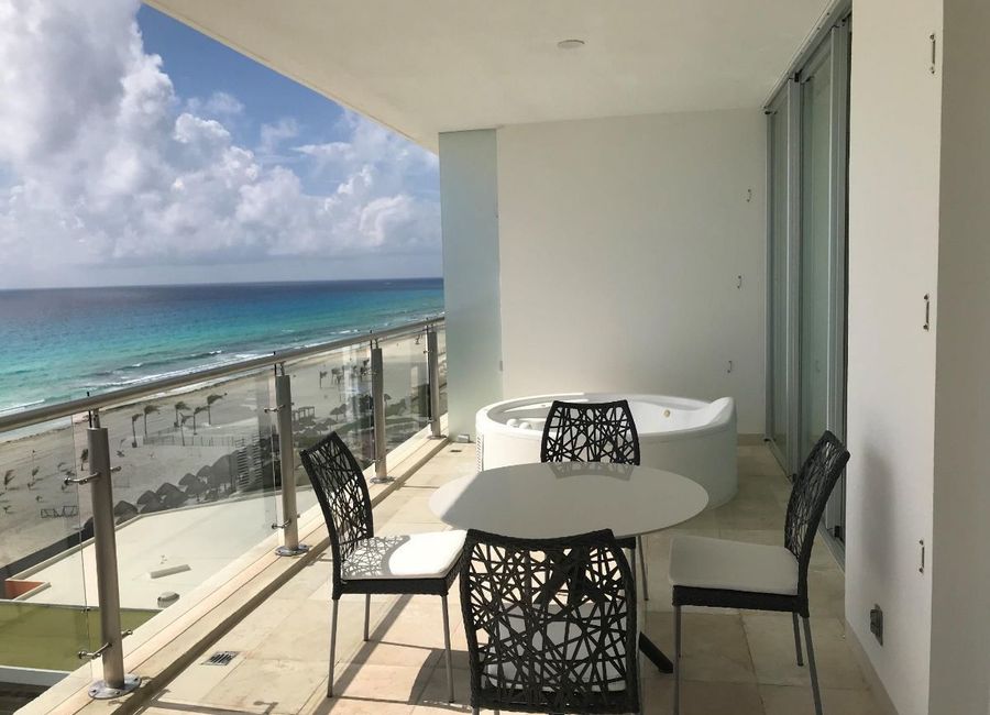 Departamento de lujo en Cancun Con vista al Mar, y con las mejores amenidades. | Lamudi.com.mx