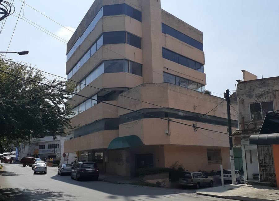 EDIFICIO PARA REMODELAR VENTA RENTA CUERNAVACA PALMIRA-GUACAMAYAS | Lamudi.com.mx