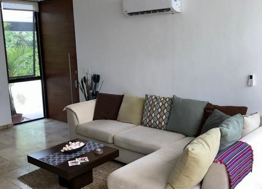 RENTA DE TOWNHOUSE EN PRIVADA SENS, SANTA GERTRUDIS COPÓ, MERIDA. | Lamudi.com.mx