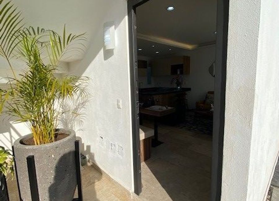 Compra Tu Departamento en Club de Golf Zibata, Luxury y Premium ...
