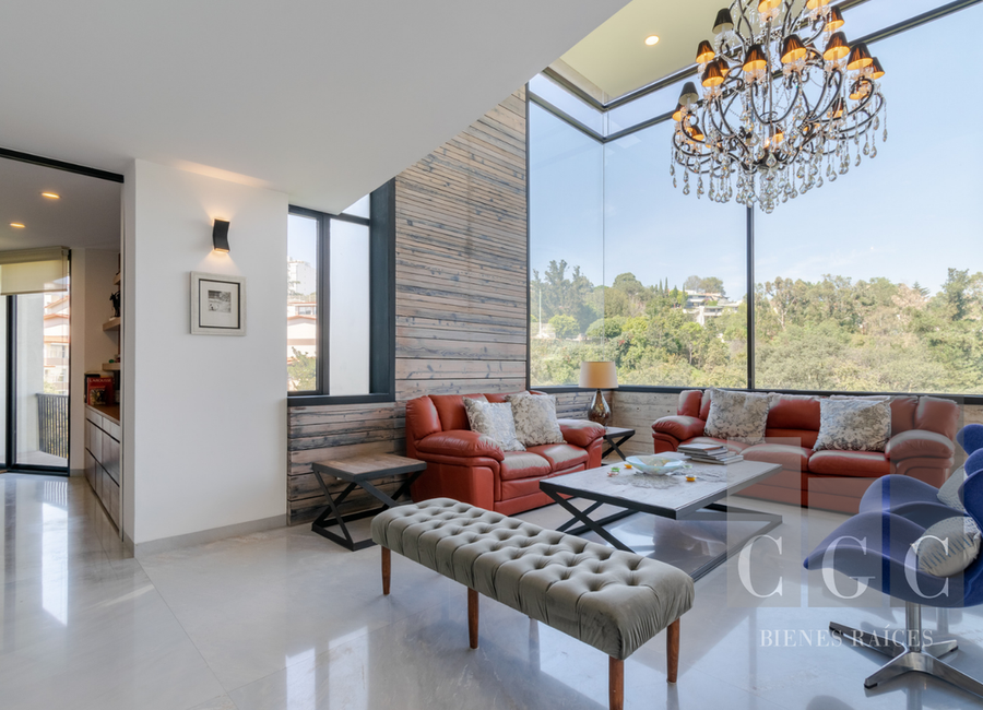 ESTE DEPARTAMENTO EN REALIDAD ES UNA CASA CON LOS BENEFICIOS DE UN EDIFICIO | Lamudi.com.mx