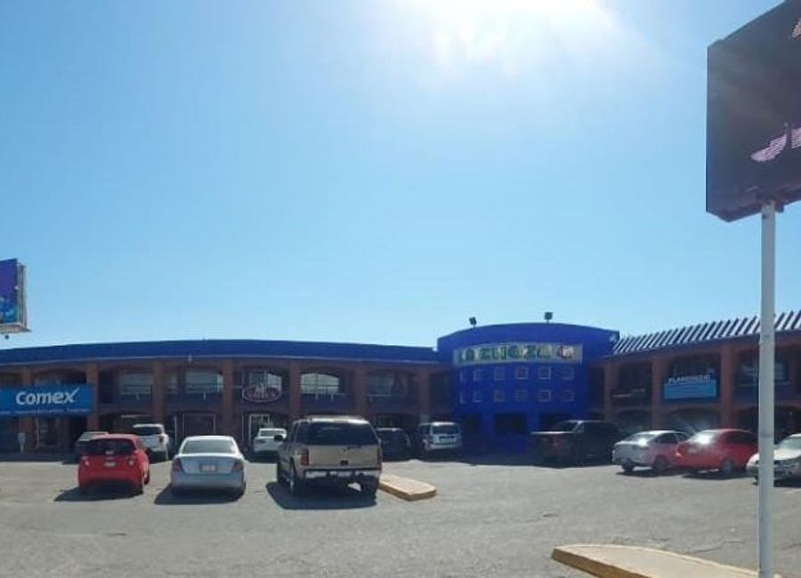 Edificio VENTA Plaza Comercial 2940 m2 en 2 plantas y sotano | Lamudi.com.mx