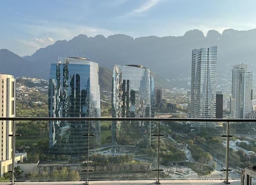 DEPARTAMENTO DE LUJO EN RENTA TORRE LEVANA | Lamudi.com.mx