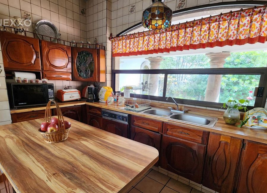 Casa en Venta en Colinas del Parque, Querétaro | Lamudi.com.mx