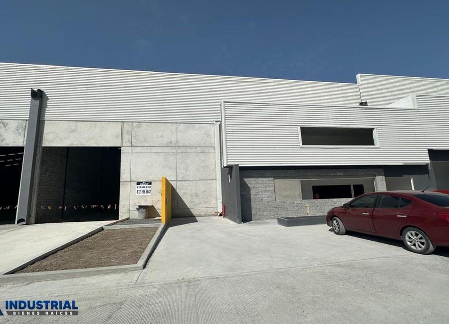 BODEGA EN RENTA ZONA APODACA | Lamudi.com.mx
