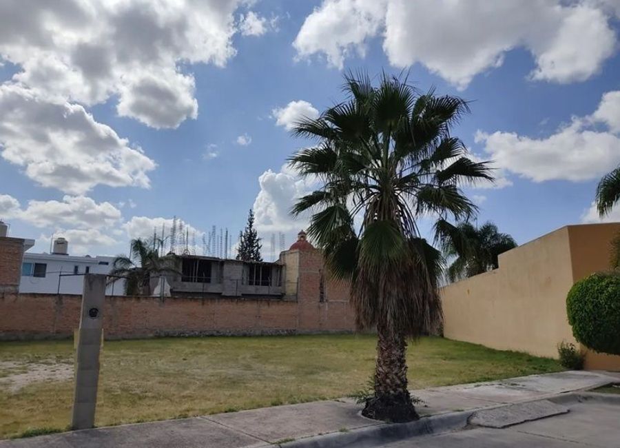 Terreno en Venta en Colinas del Parque | Lamudi.com.mx