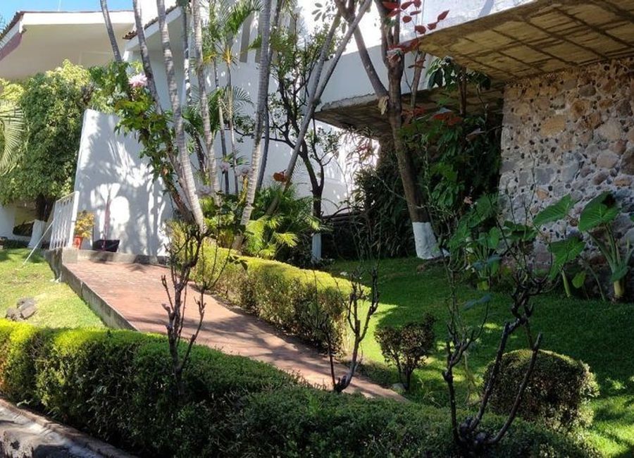 Casa en Renta con Alberca y Terraza: Ubicación Privilegiada en Cuernavaca 🏊‍♂ | Lamudi.com.mx