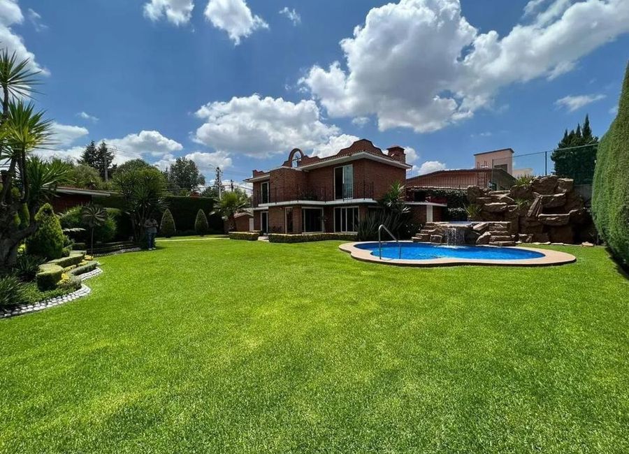 VENTA DE CASA EN RESIDENCIAL CLUB DE GOLF SAN CARLOS EN METEPEC | Lamudi.com.mx