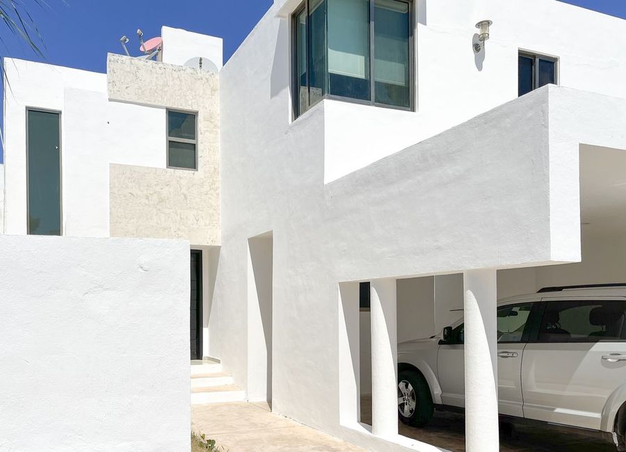 Casa en renta privada Vivenza Santa Gertrudis Mérida 3 habitaciones y alberca | Lamudi.com.mx