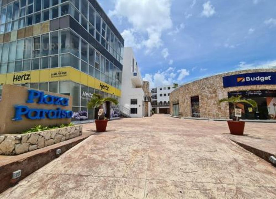 En renta oficina Plaza Paraiso, Av. 10, Playa del Carmen P3755 | Lamudi ...