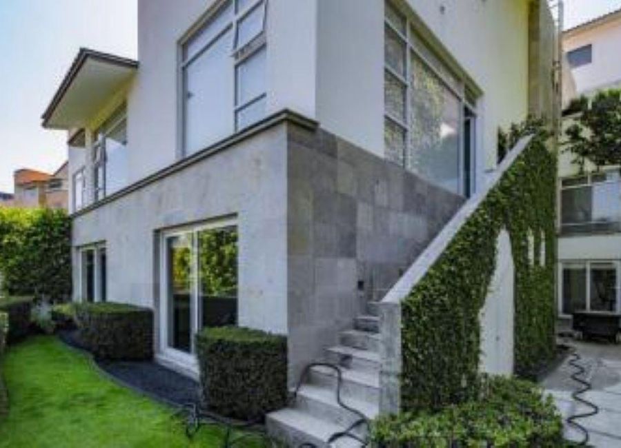Casa en venta en Residencial Veranda Interlomas | Lamudi.com.mx