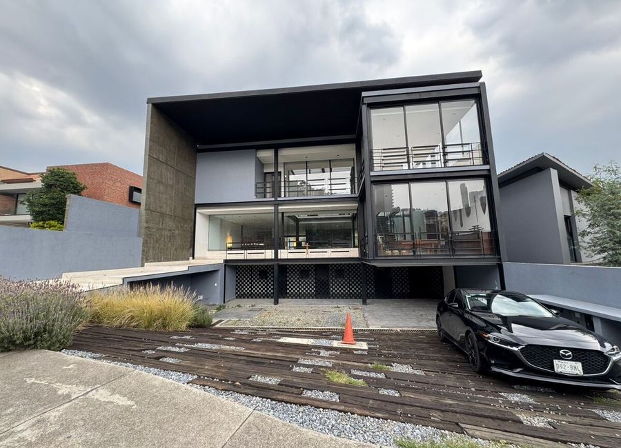 Casa en Venta en Bosque Real Country Club | Lamudi.com.mx