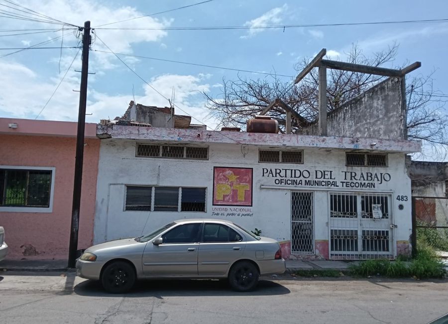 SE VENDE TERRENO EN TECOMÁN CENTRO | Lamudi.com.mx