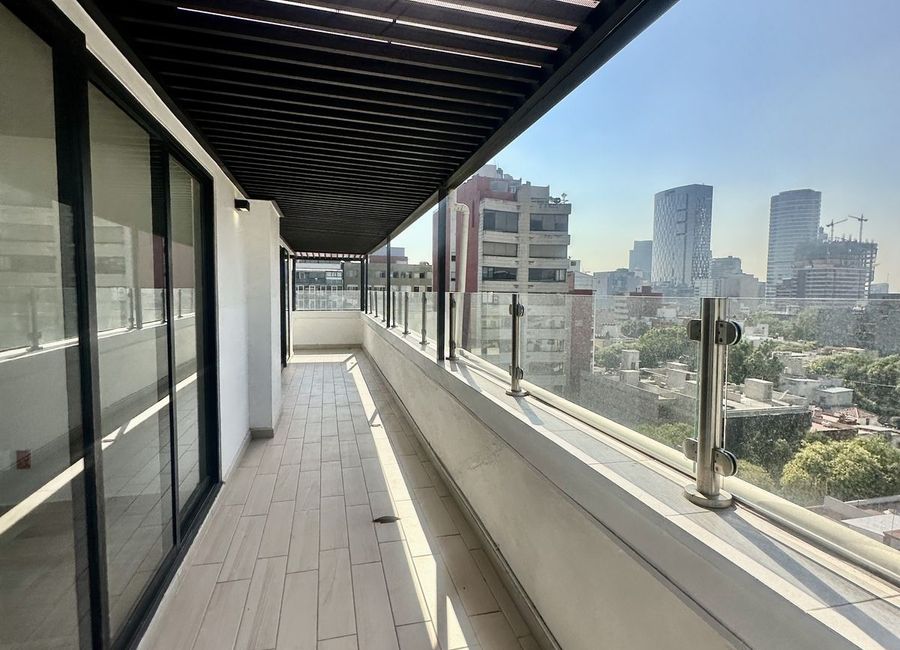 RENTA OFICINA CON VISTA ESPECTACULAR Y TERRAZA EN ANZURES | Lamudi.com.mx