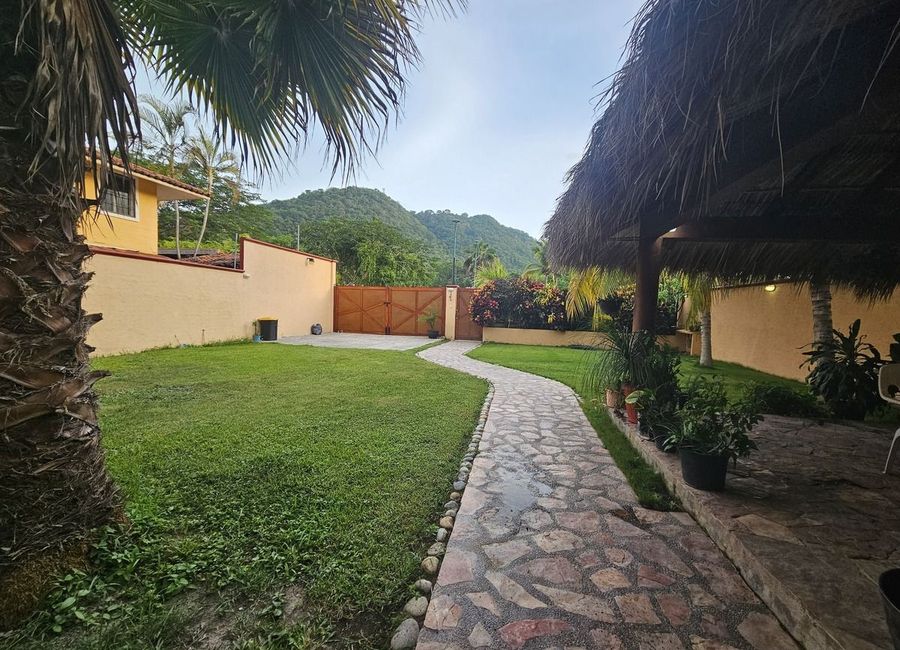 Departamento Renta Paseo Viveros 23 Club de Golf Ixtapa | Lamudi.com.mx