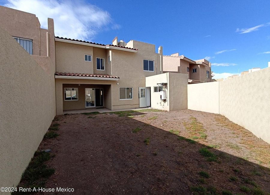 Casa en Venta en Real Madeira Pachuca GIS 25-113 | Lamudi.com.mx