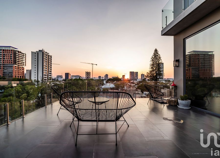 Se vende loft doble altura con terraza espectacular en Col. Ladrón de ...