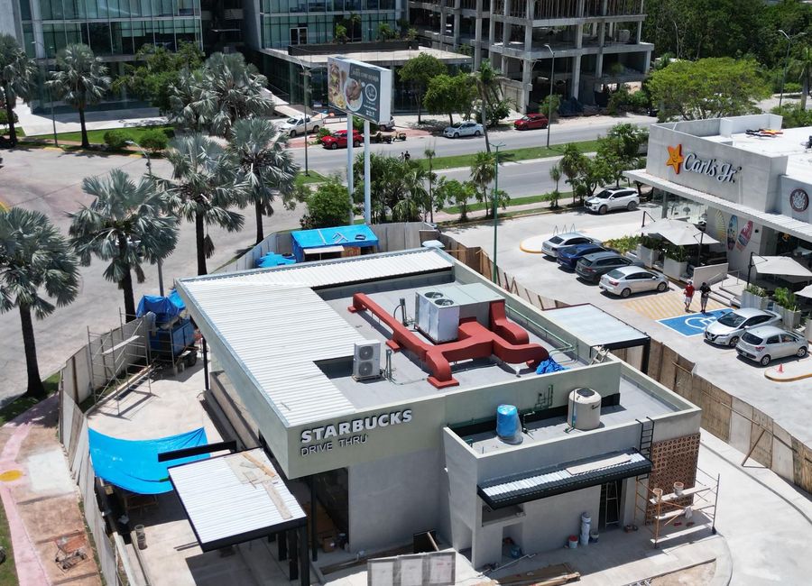 RENTA LOCAL 102 HUMANA WORKCENTER FRENTE A PLAZA LAS AMERICAS | Lamudi ...