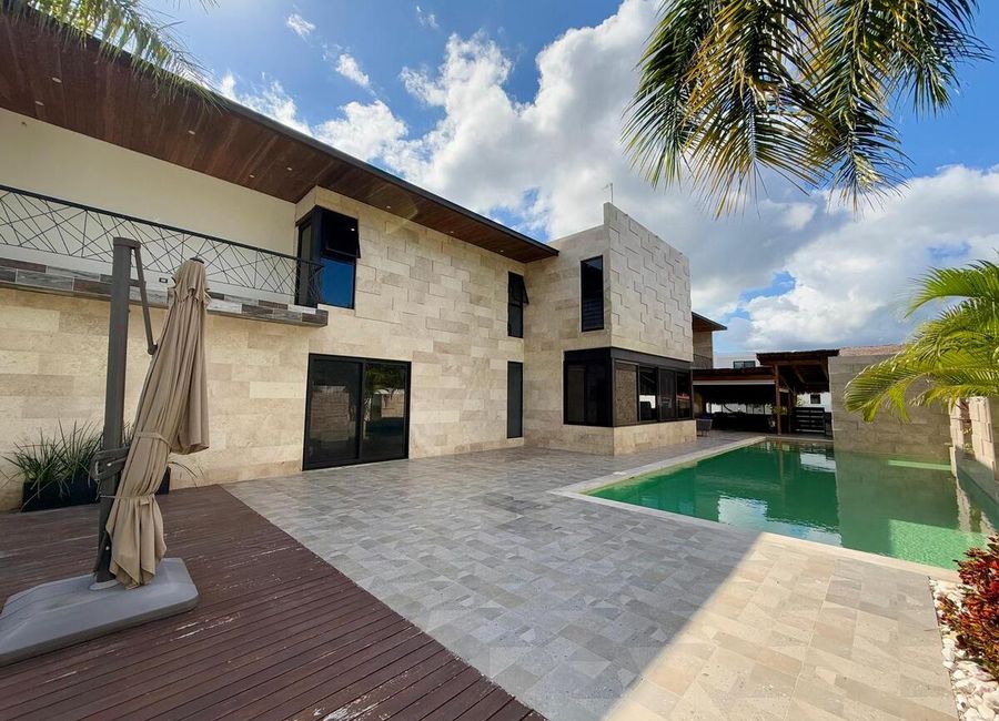 Residencia de Lujo en Venta en Blue Cedar | Lamudi.com.mx