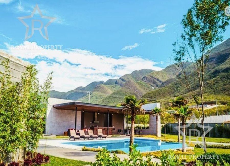 Casa en Venta, Estricta Seguridad, El Uro, Monterrey, Nuevo León ...