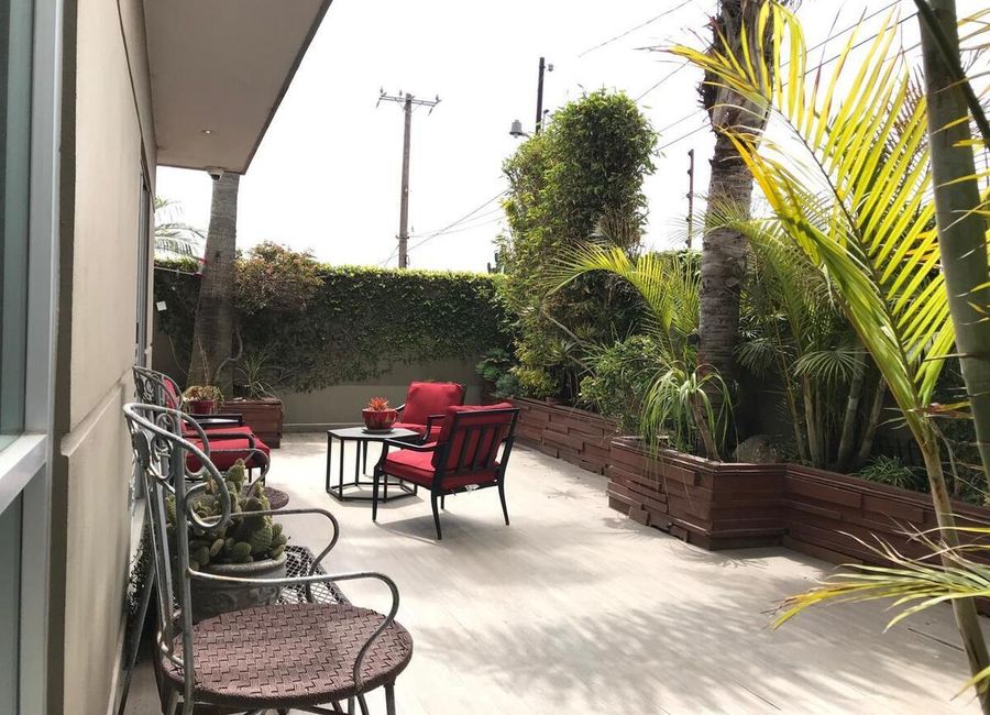 Home For Rent Blocks From The Beach | Lamudi.com.mx