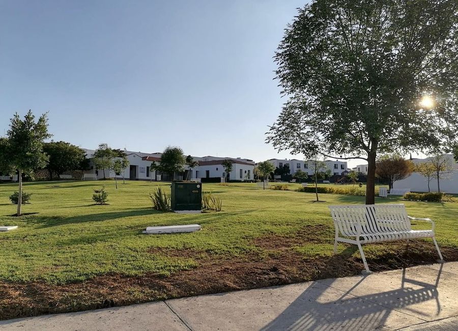 Hermosa Casa en Arboleda 1, alberca y areas verdes | Lamudi.com.mx