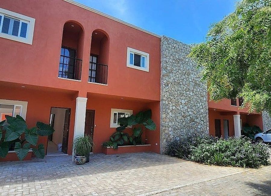 Renta Bonito Towmhouse Amueblado 2 Recamaras Sodzil Norte | Lamudi.com.mx