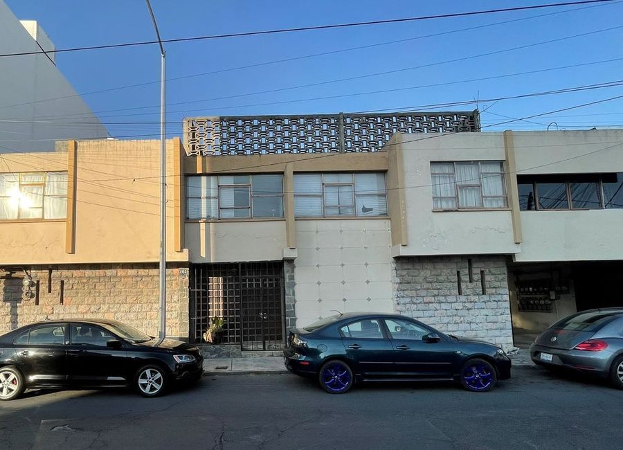 Venta de Edificio Uso Mixto en 5 Poniente y 25 Sur | Lamudi.com.mx