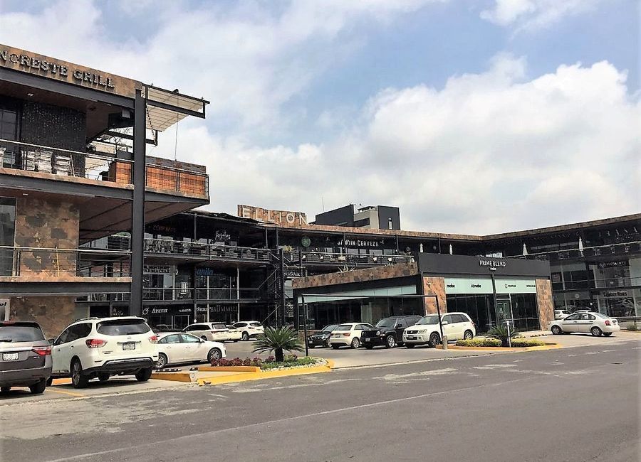 **LOCAL RENTA PLAZA ELLION 2DO. PISO 40 m2 | Lamudi.com.mx