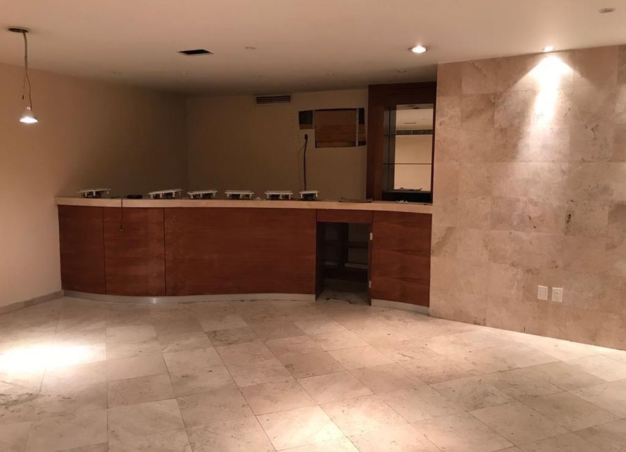 OFICINA EN RENTA EN TORRE LEXUS | Lamudi.com.mx