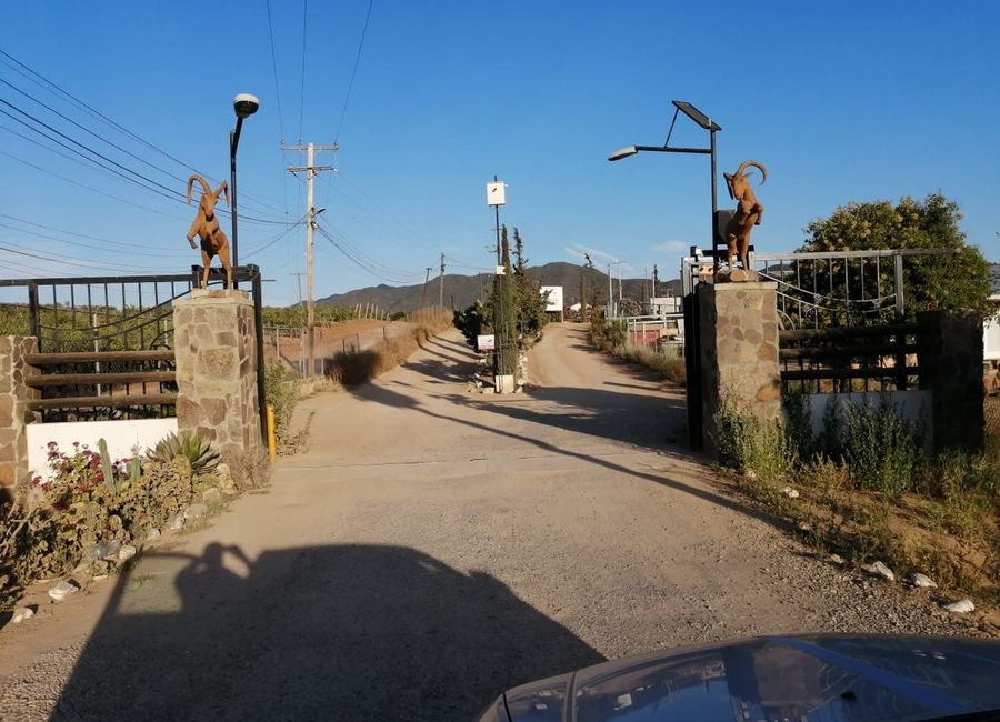 A LA VENTA CASA DE CAMPO LOMAS DE SAN ANTONIO $150,000 DLLS | Lamudi.com.mx