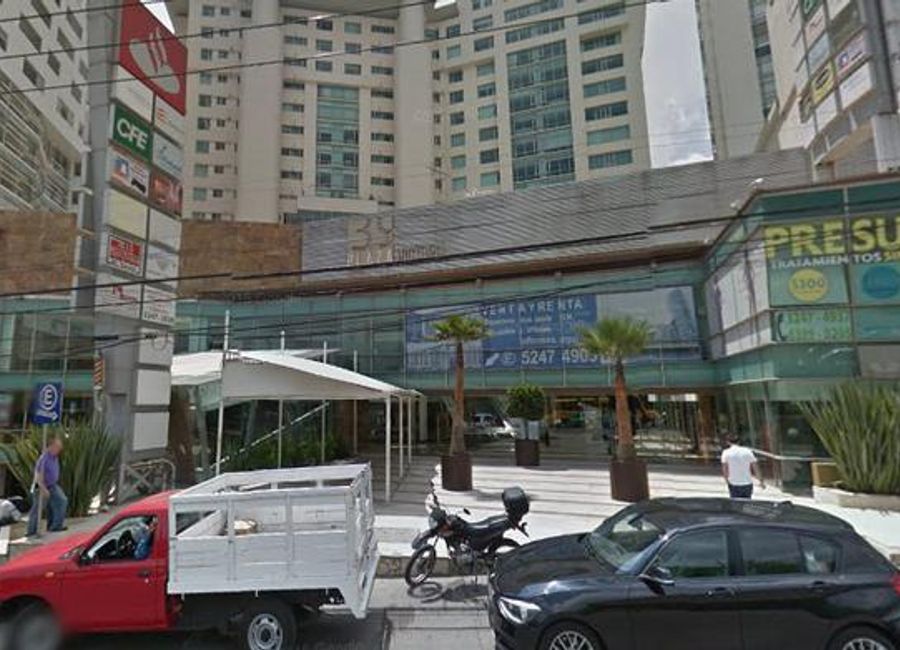 Local en renta en Interlomas | Lamudi.com.mx