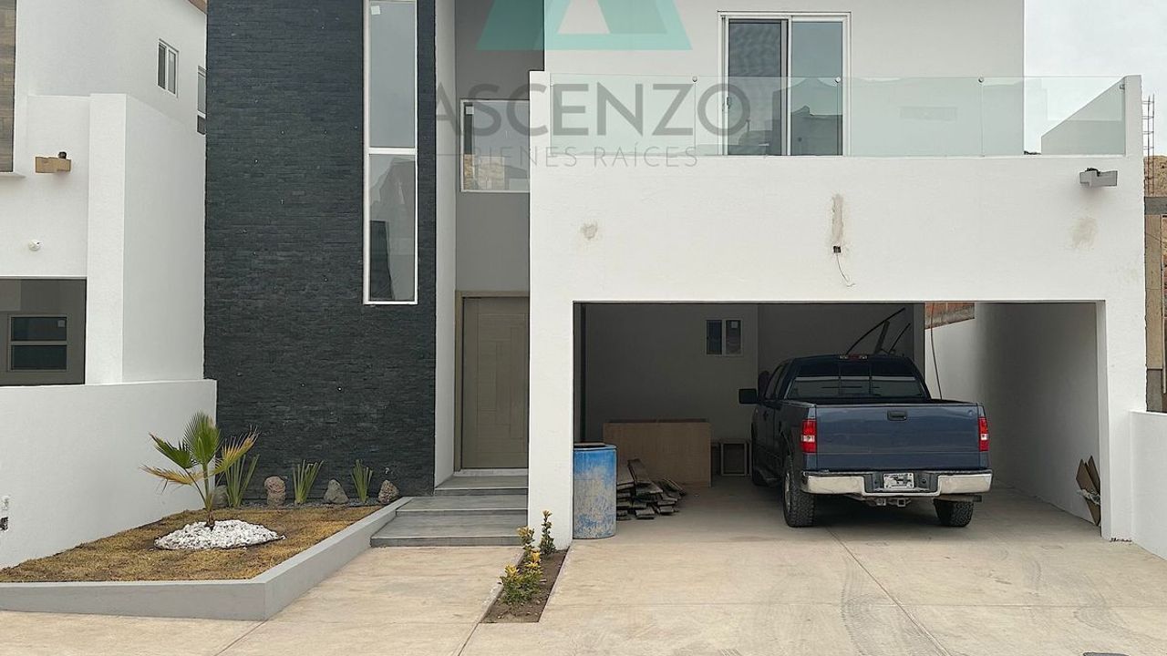 Estrena¡¡ Casa en Bosques del Valle, Giroc | Lamudi.com.mx