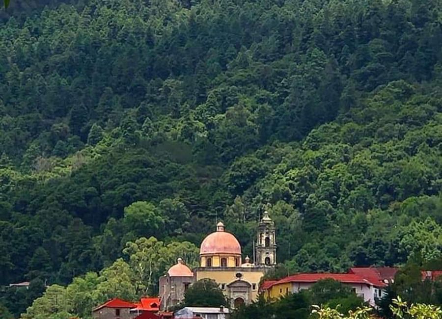 LINDO TERRENO CON HERMOSAS VISTAS PANORÁMICAS, ÁREA BOSCOSA CERCA DE ...