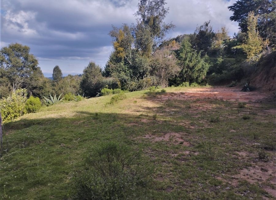LINDO TERRENO CON HERMOSAS VISTAS PANORÁMICAS, ÁREA BOSCOSA CERCA DE ...