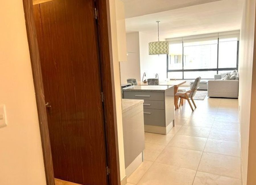 DPTO SEMIAMUEBLADO EN RENTA en Edificio Tive en Bosque Real | Lamudi.com.mx