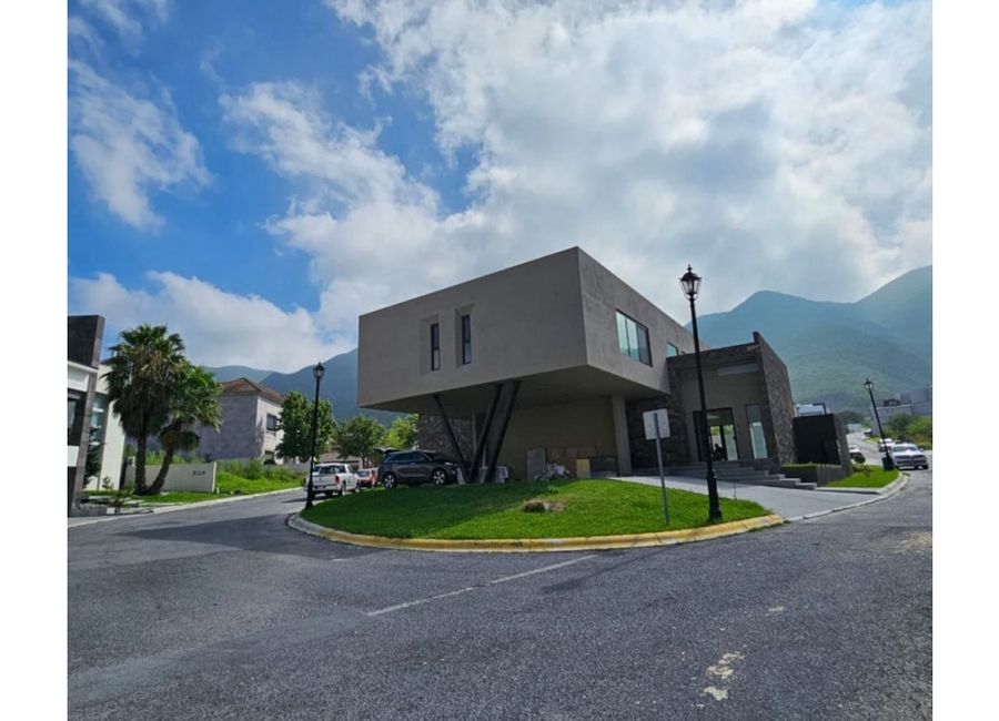Casa en Venta en Residencial y Club de Golf La Herradura Monterrey | Lamudi.com.mx