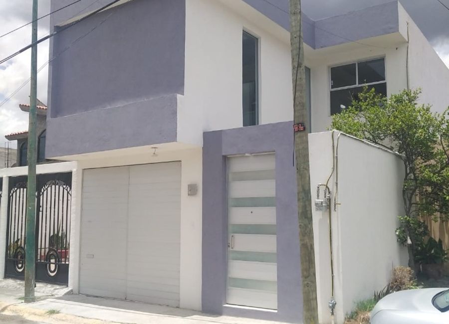 Casa en venta en Fracc. Paseos de San Andrés, zona Univ. Anahuac Puebla | Lamudi.com.mx