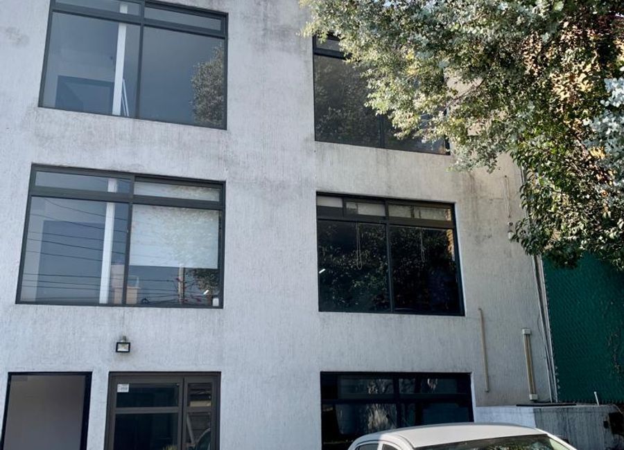 Venta o Renta de Edificio Comercial en La Alteña II Av. Adolfo Lopez Mateos. | Lamudi.com.mx