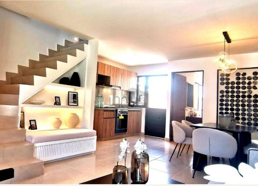 Casa en Venta en Frac. Villa Asturiana, León, Gto. a 700m del Puente ...