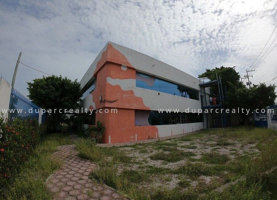Bodega con Oficinas y Patio en Renta PUERTO INDUSTRIAL, CD. Del Carmen | Lamudi.com.mx