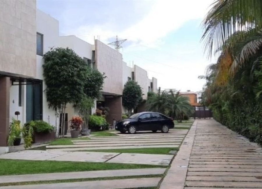 Renta towmhouse 2 recamaras amueblado cholul | Lamudi.com.mx