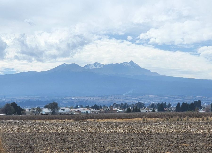 Venta de terreno en Santa Maria Ocotlan, Metepec | Lamudi.com.mx