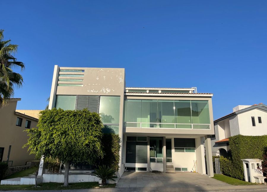 Casa En Venta En La Vista Country Club Lamudi Mx