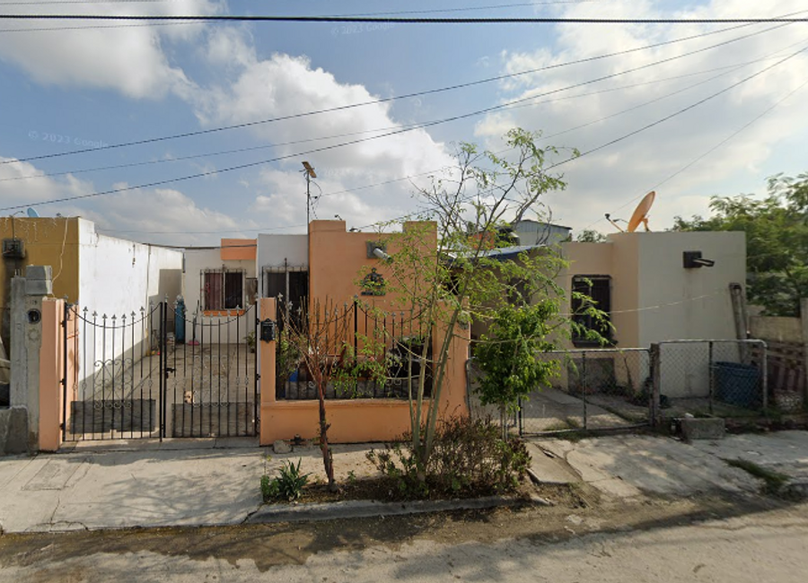 CASA DE REMATE EN COLONIA LOS TOBOGANES, NUEVO LAREDO, TAMAULIPAS ...