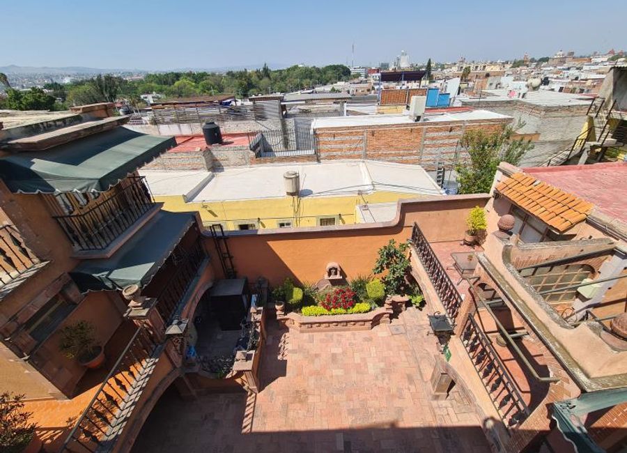 VENTA DE EDIFICIO EN EL CENTRO HISTÓRICO DE QUERÉTARO | Lamudi.com.mx