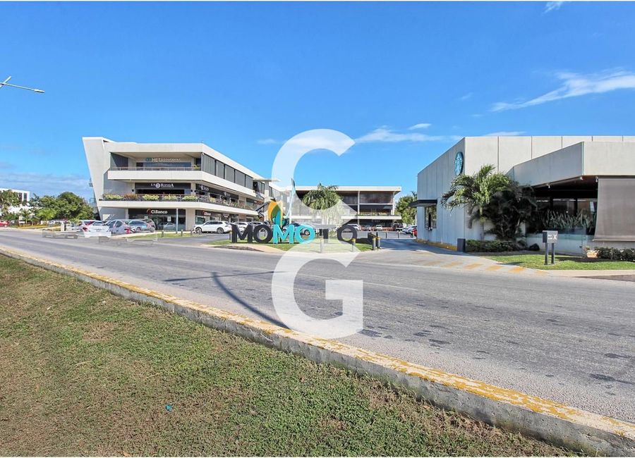 Local en Renta en Plaza Momoto Cancún con Excelente Amplitud y Buena Ubicación. | Lamudi.com.mx